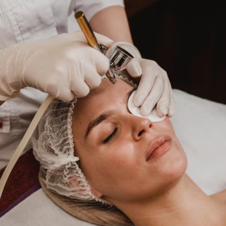 Hydra Facial by Royal Derma